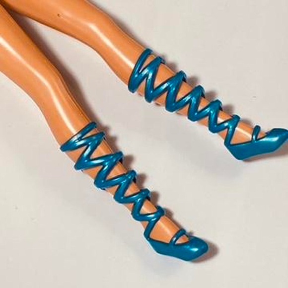 Disney | Toys | Disney Brave Princess Merida Doll Teal Blue Lace Up ...